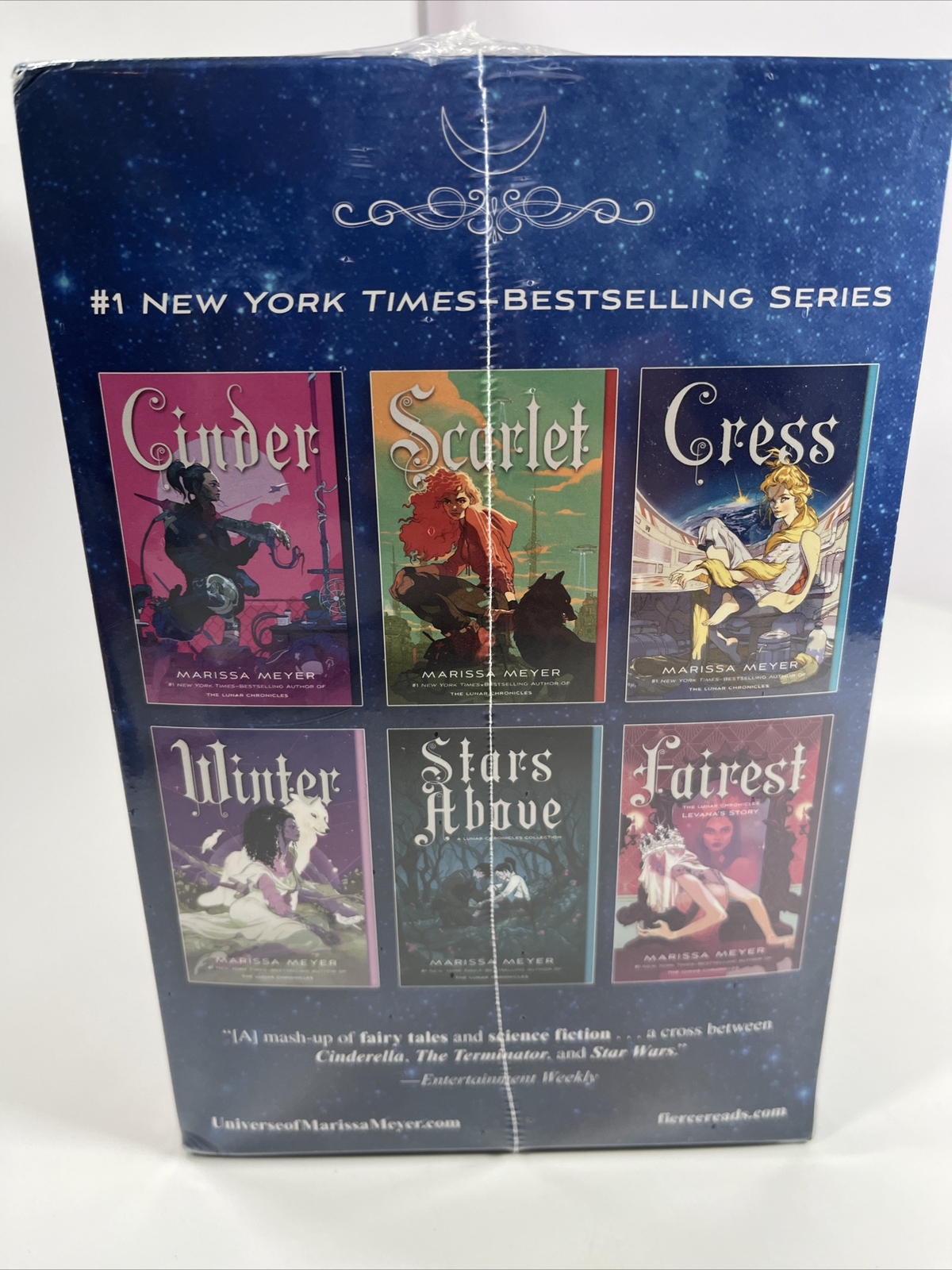 The Lunar Chronicles Ser.: The Lunar Chronicles Boxed Set: Cinder ...