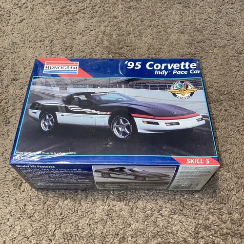 Monogram 1995 Chevy Corvette Indy Pace Car 1:24 Model Kit Level 3 ...