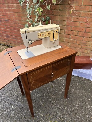 Singer 457 Vintage Sewing Machine In Wooden Table sold as seen | eBay UK