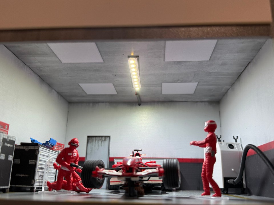 SCX TJR 1/32 Scale PIT BUILDING light power supply SCX Scalextric ...