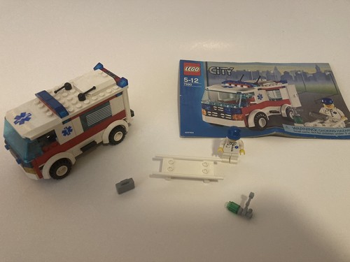 LEGO CITY: Ambulance (7890) 673419078351 | eBay