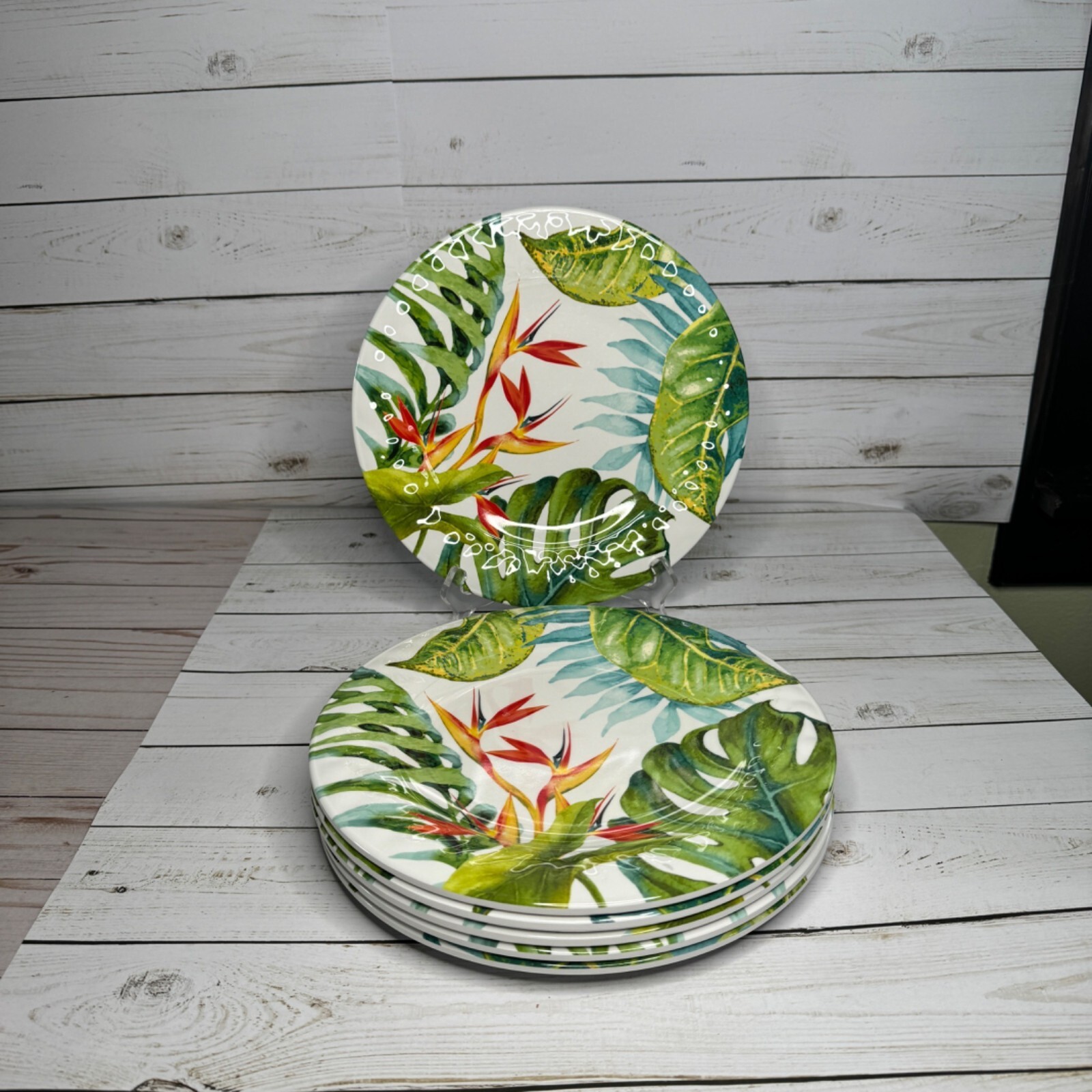 Bed Bath & Beyond Tropical Leaf Bird of Paradise Melamine Dinner Plates ...