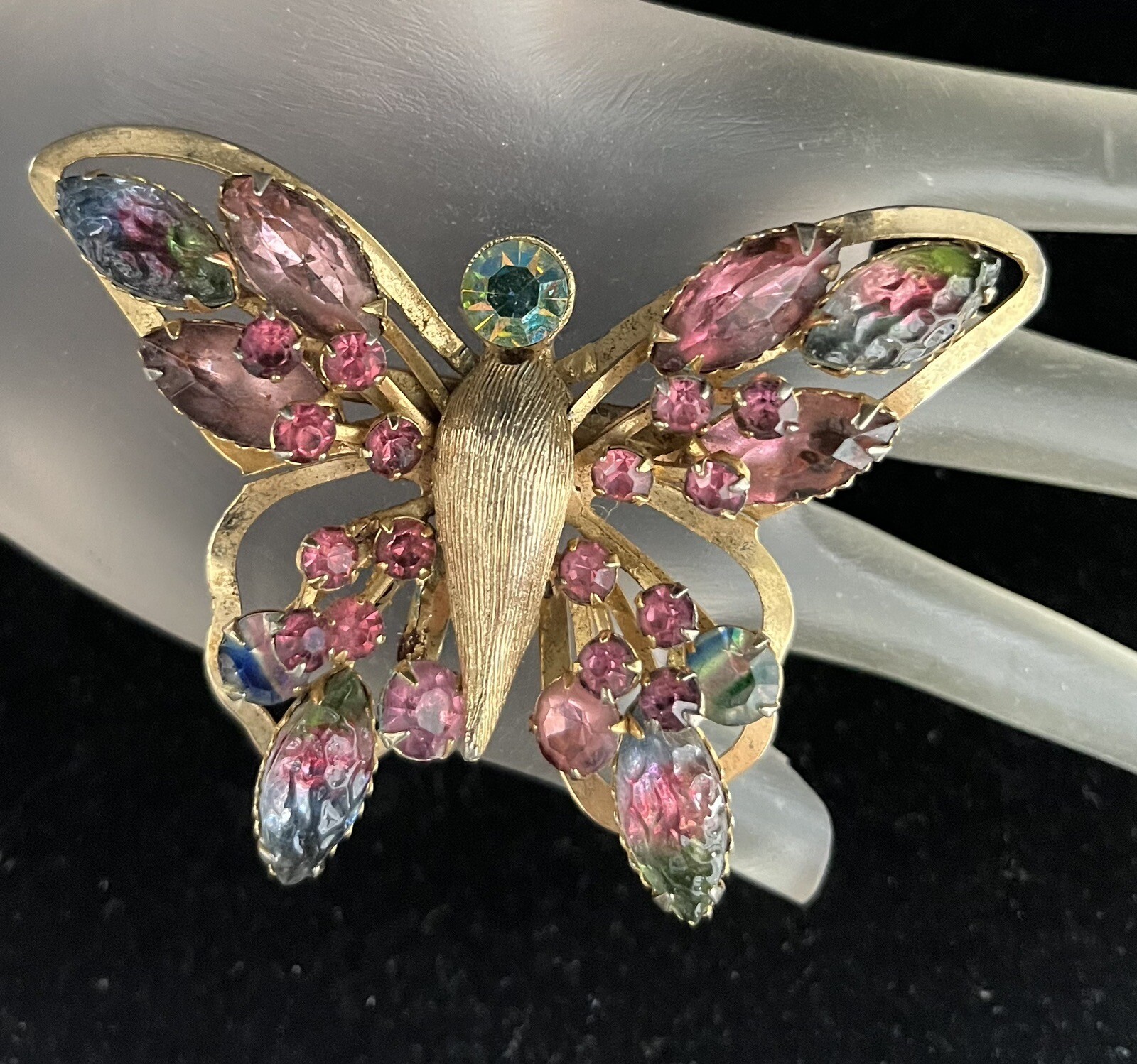 Selini Vintage Butterfly Brooch In Shades Of Pink Rhi… - Gem