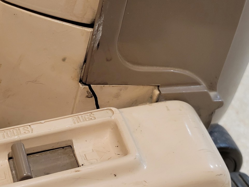 Vintage Panasonic Jet-Flo MC-6255 Upright Vacuum Cleaner With Hose ...