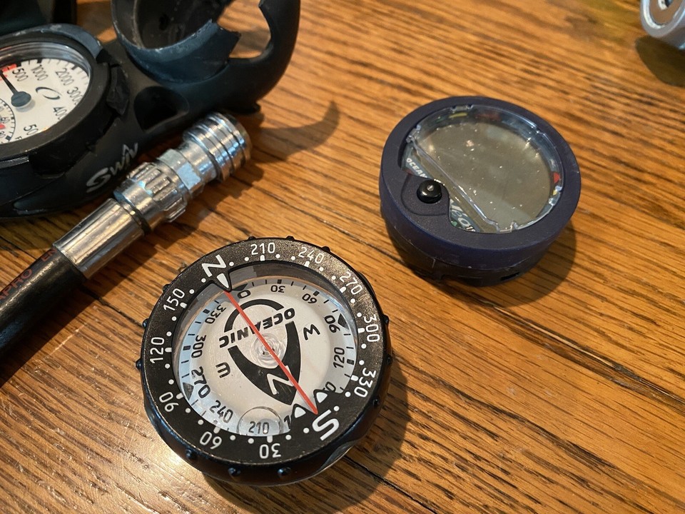 AQUALUNG TITAN Regulator, 1st, 2nd Stage, Computer, Compass, Pressure ...