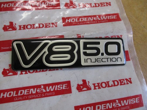 NOS HOLDEN VN VP COMMODORE V8 5.0 L INJECTION BOOT LID GUARD BADGE ...