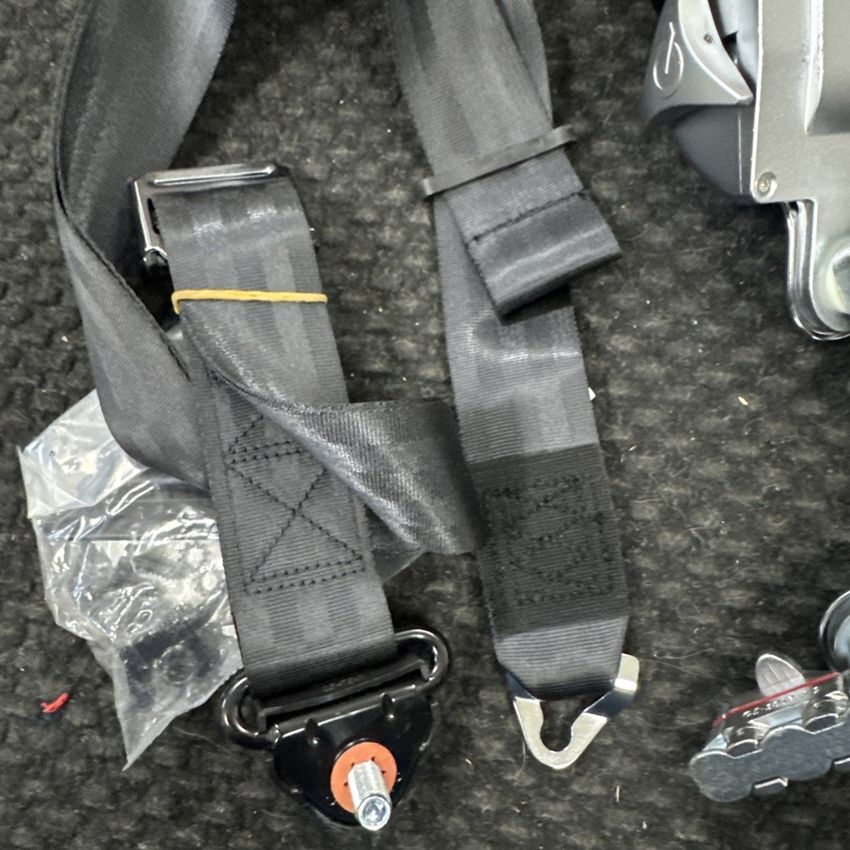 Q'STRAINT WHEELCHAIR RETRACTOR TIE DOWN STRAPS. NEW Q – 8201 – L. | eBay