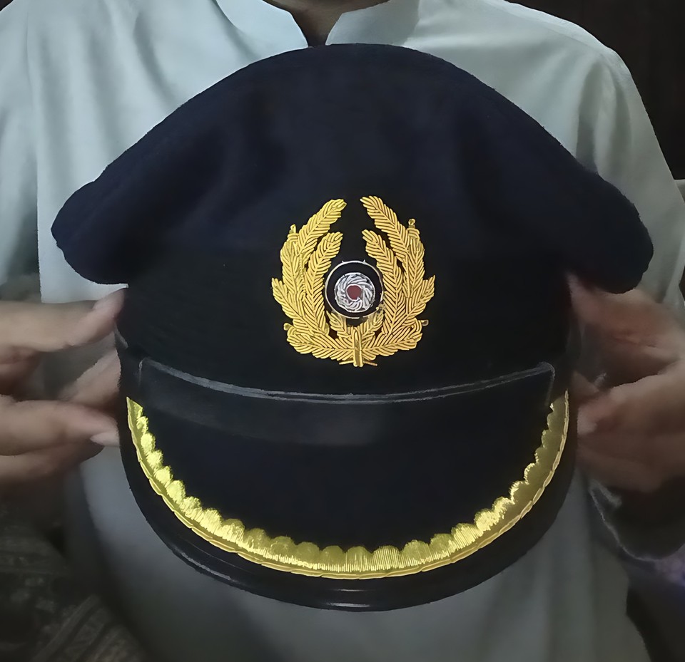 WWII German navy U-Boat senior officer (Kriegsmarine ) visor cap ...