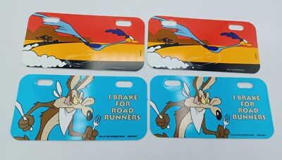 Set 4 vintage Looney Tunes plastic license plates 5” road runner wile e ...