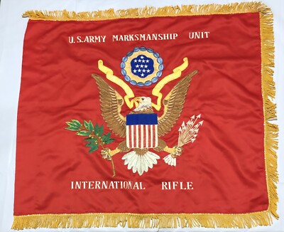 VINTAGE US ARMY MARKSMANSHIP UNIT INTERNATIONAL RIFLE FLAG 36 1/2” X 33 ...
