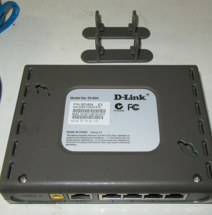 D-Link DI-604 Wired 10/100 MBPS Ethernet Router 4-Port NO ADAPTER ...