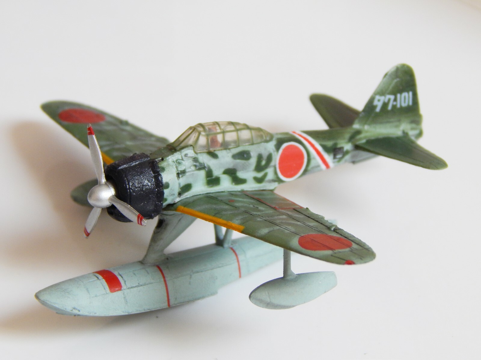 TAKARA 1:144 scale; ZERO FLOATPLANE "Camo" version - International ...