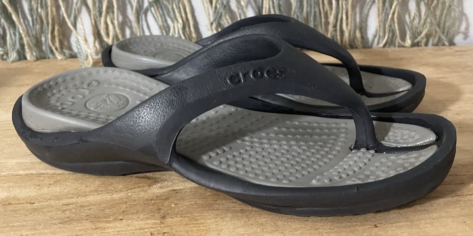 Crocs Athens Flip Flop Thong Sandals W-7 -M-5 Black Gray Slip On Beach ...