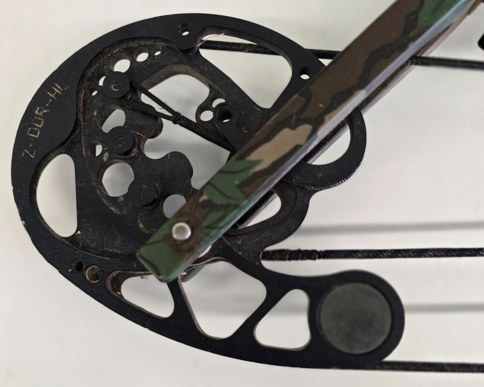 Matthews Solo Cam Feather Max Compound Bow | eBay