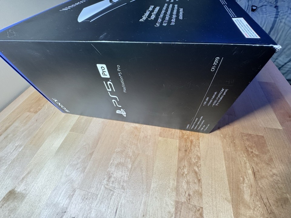 Sony PS5 PRO Disc-Free Gaming Console CFI-7019 White (NEW) **FREE ...