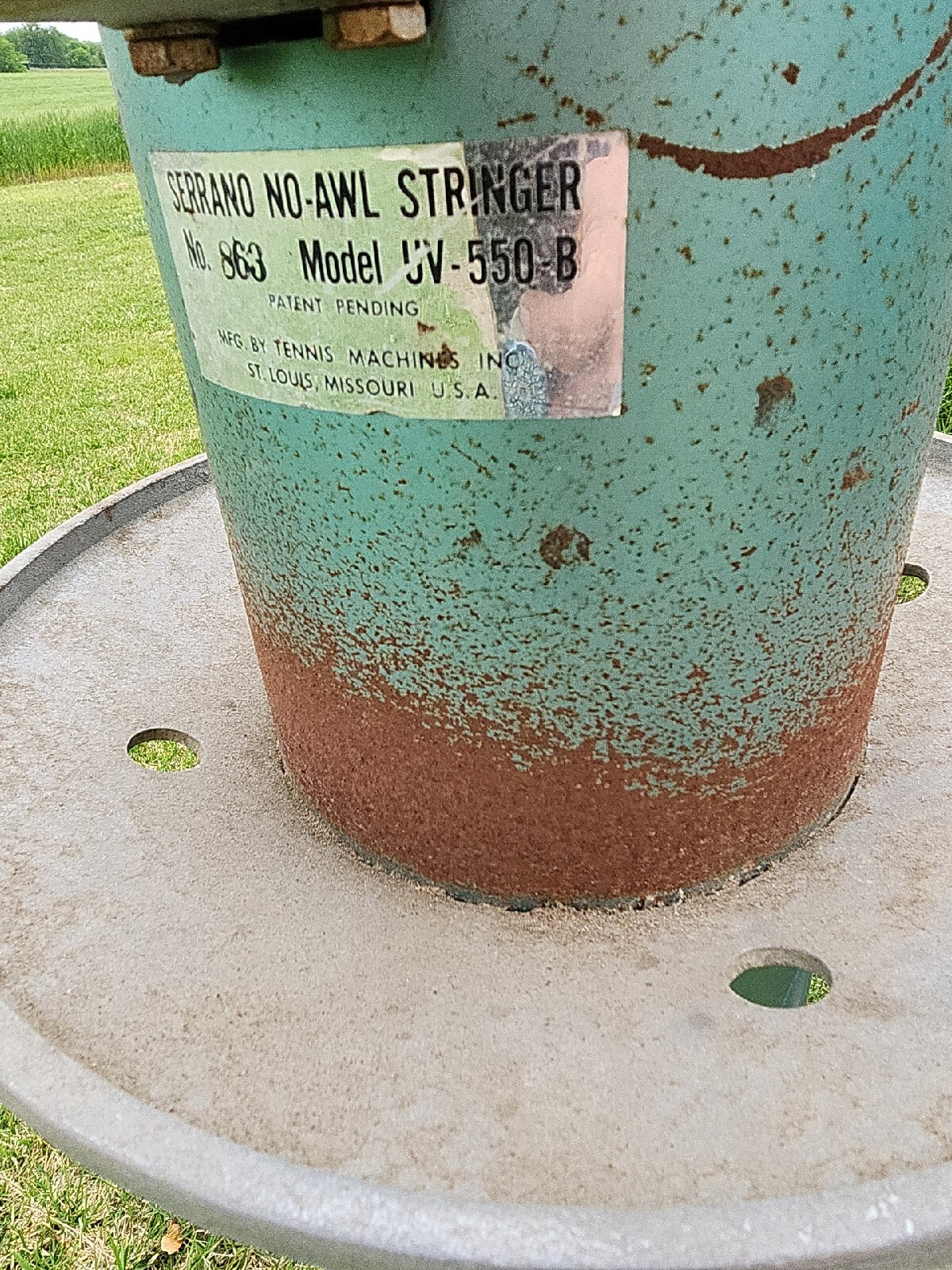 SERRANO NO-AWL TENNIS RACKET STRINGER MODEL UV-550-B WITH STAND SEE ...