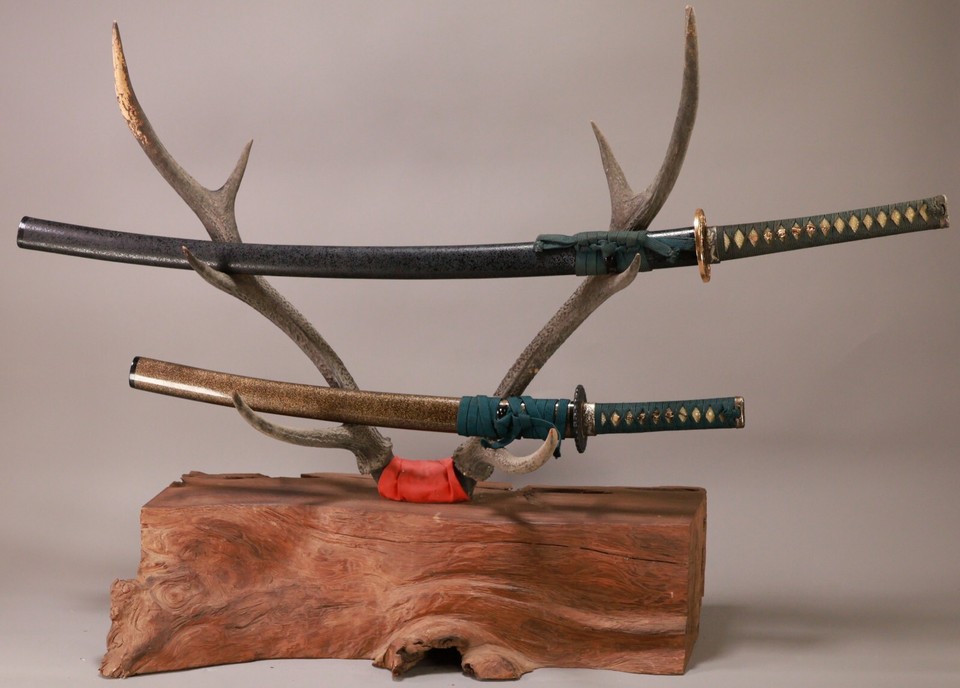 Japanese Samurai Sword Rack Stand 2Hook Deer Antler 25inch KATANA-KAKE ...