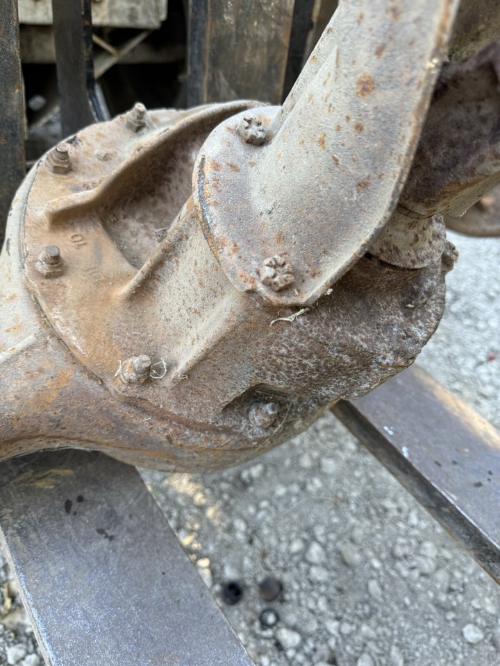 Ford 9 Rear End Differential Axle Housing Open 3.00 Galaxie Thunderbird ...