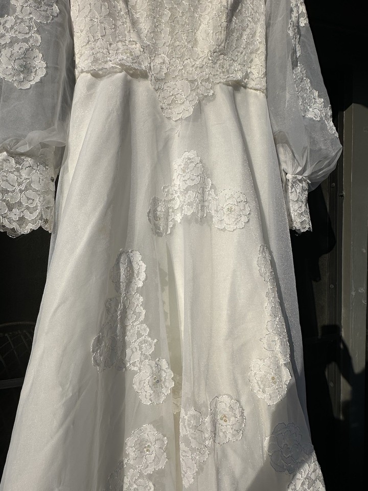 Vtg Bridallure By Alfred Angelo Lace Ruffle Train Wedding Dress USA ...