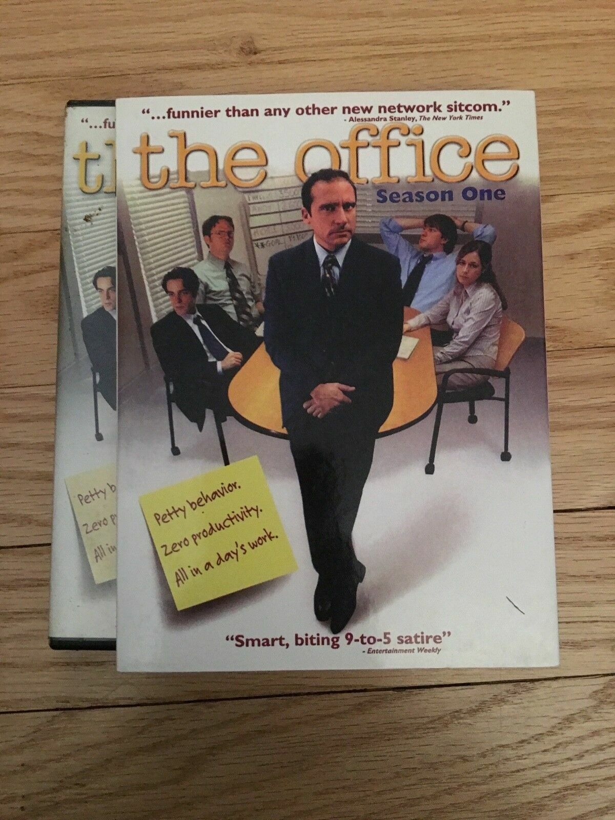 THE OFFICE - BOX SET - COMPLETE FIRST (1) SEASON - USED - FREE S/H (M5 ...