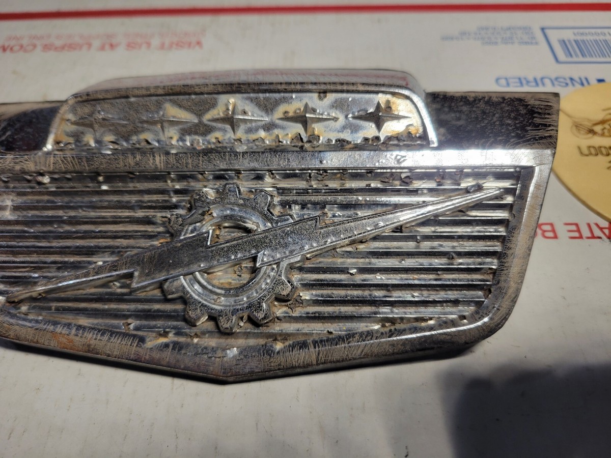 1961 Ford Logo Hood