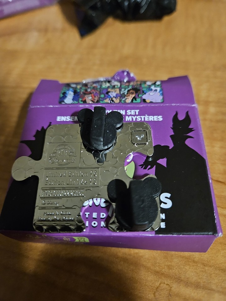 Disney Store Villains Puzzle Piece Pin Limited Edition 95 Capt Hook | eBay