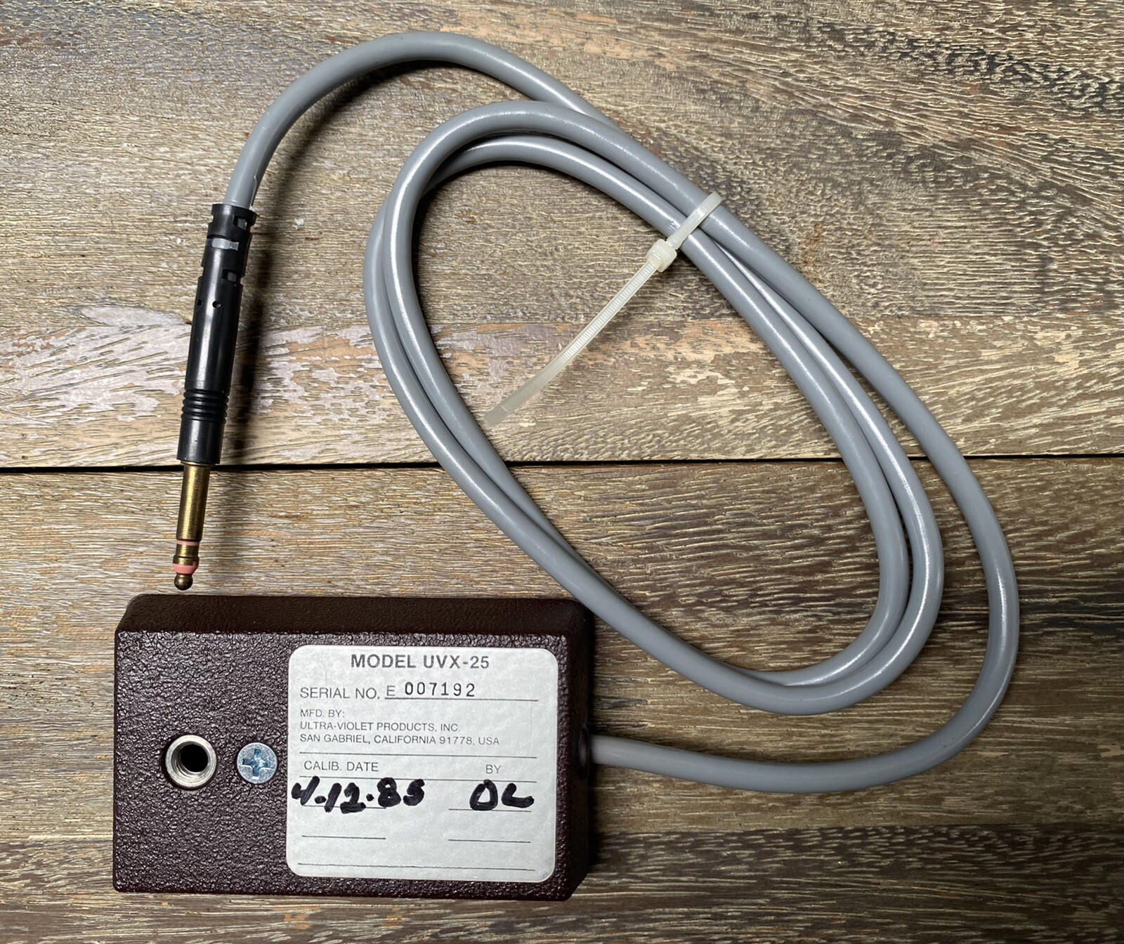 UVP Model UVX Portable Digital Radiometer W/ UVX-25 Wired Sensor ...