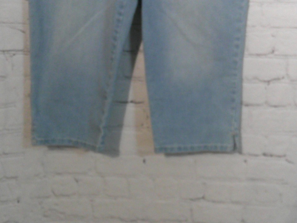 Womens Gloria Vanderbilt All Around Slimming Effect Capris size 8P ...