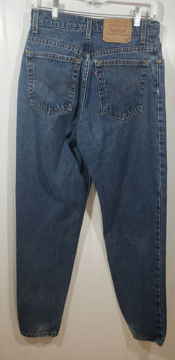 Levi's vintage 551 10 med high waisted mom denim dark rinse Levi's vintage 551 10 med high waisted mom denim dark rinse