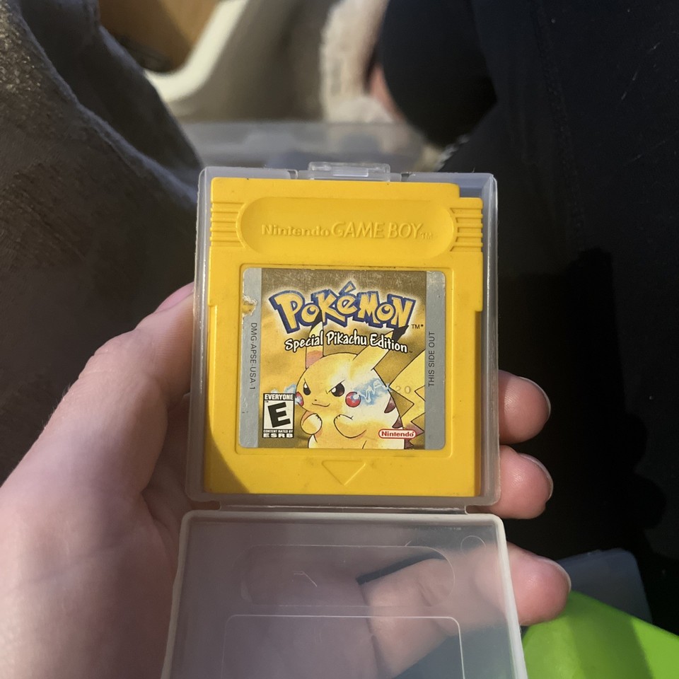Pokémon Yellow (special Pikachu EditionAnd Red Gameboy Cartridge Tested ...