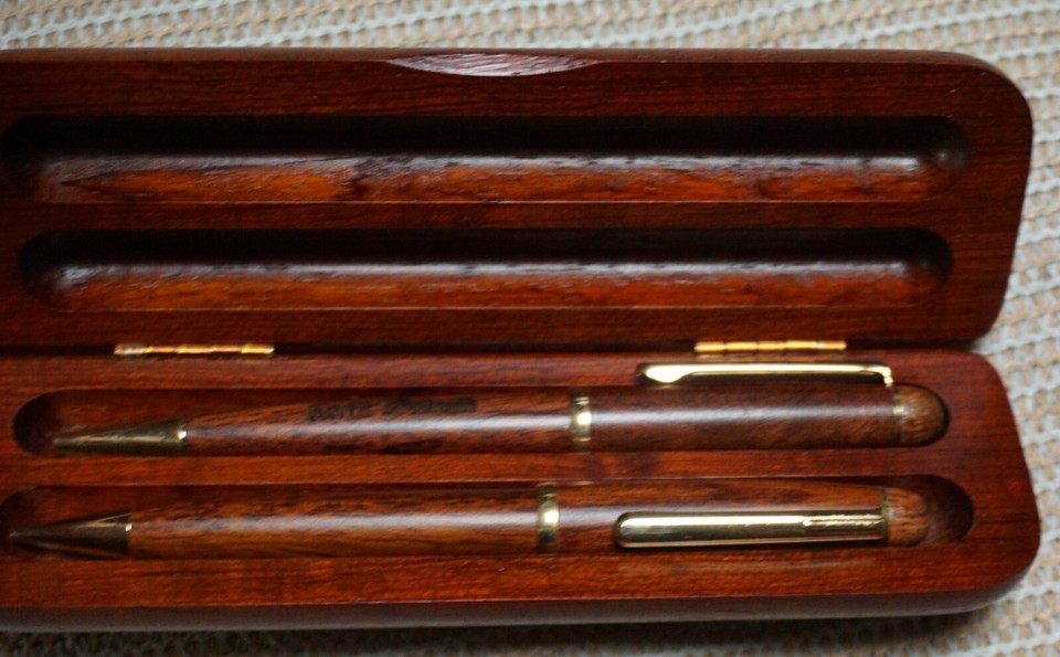 Presentation Army APACHE Test Pilot pen & pencil set w idents see photo ...