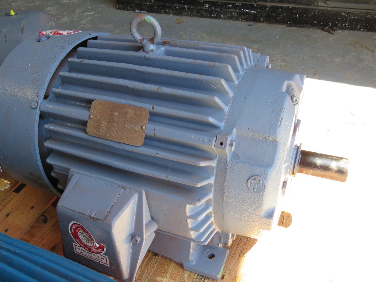 RELIANCE 30 HP ELECTRIC MOTOR P28G398H 286TS 460V 3535 RPM REPAIRED | eBay