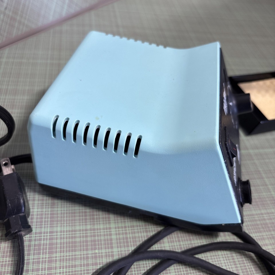 Weller WES51 Soldering Station With Iron & Stand Adjustable Heat Tested ...