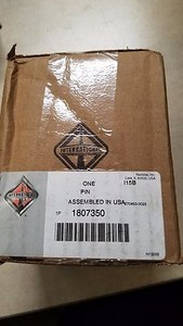 International 1807350 Piston Pin 3 3/8" x 2 3/8" x 1" for Caterpillar ...