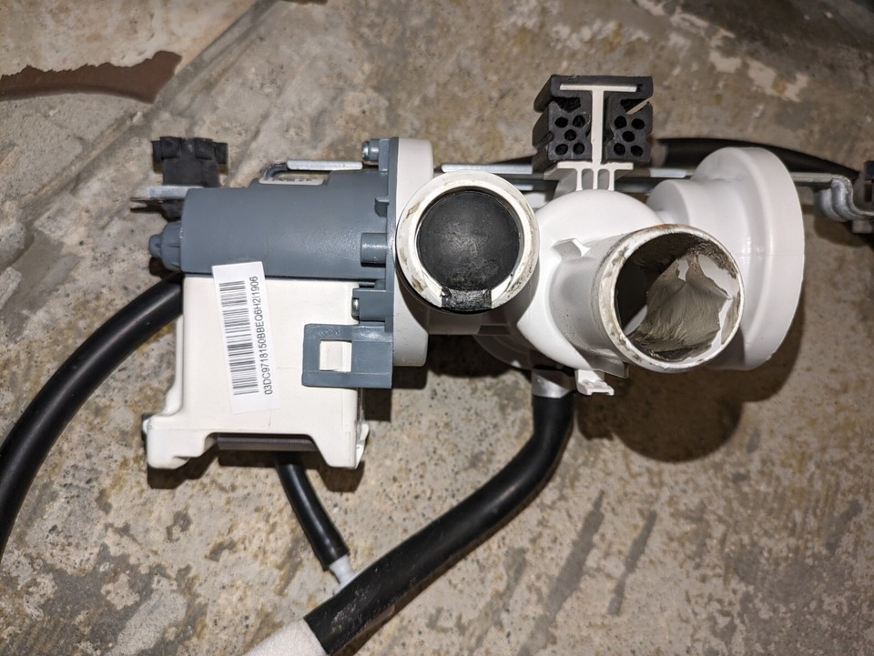 DC97-18150B Samsung Washer Drain Pump W/Hoses Whole Assembly B35-3A | eBay