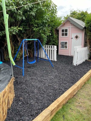 1000kg Rubber Play Bark Chippings Playground Garden Park Mulch ...