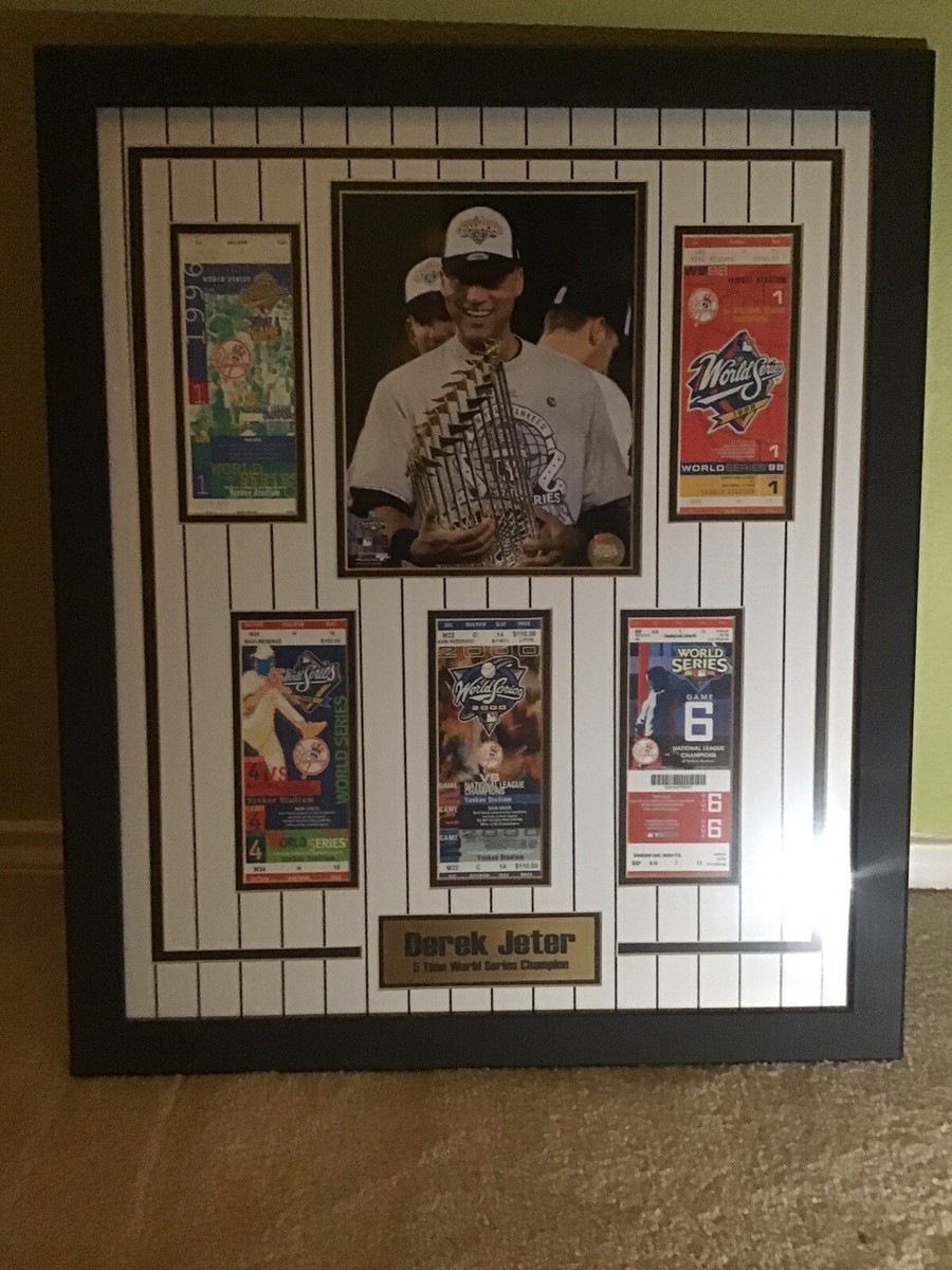 Derek Jeter World Series Trophy NY Yankees Taking World Series Trophy