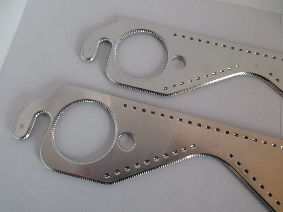 Small Block Chevy Aluminum Round Port Header Exhaust Gaskets Reusable ...