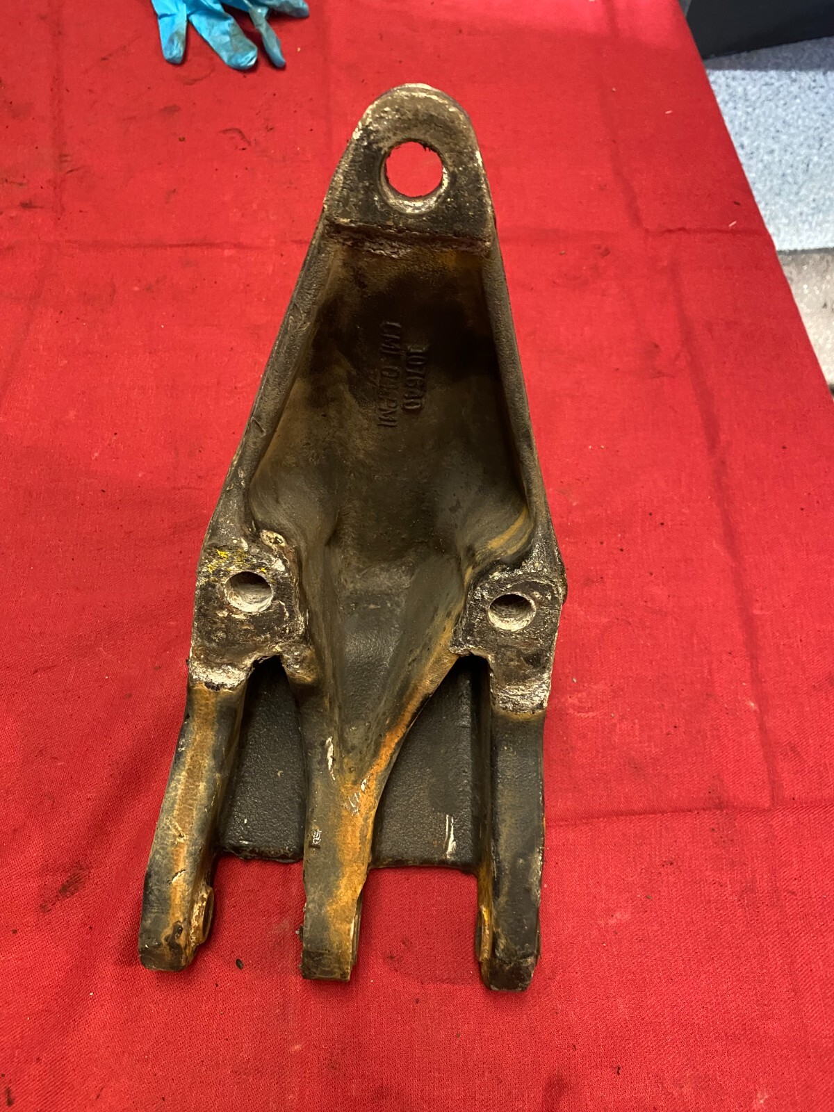 Peterbilt+Rear+Airbag+Mount+P+N+29+05988 for sale online | eBay