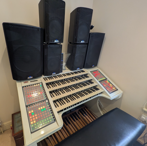 Unique MIDI synth / organ / keyboard console & pedal board for ...
