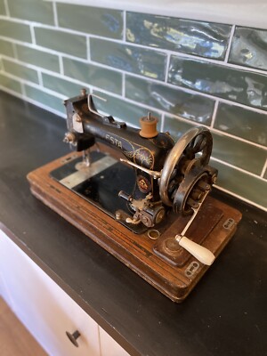 Antique Vesta Handcrank Vibrating Shuttle Sewing Machine | eBay Australia