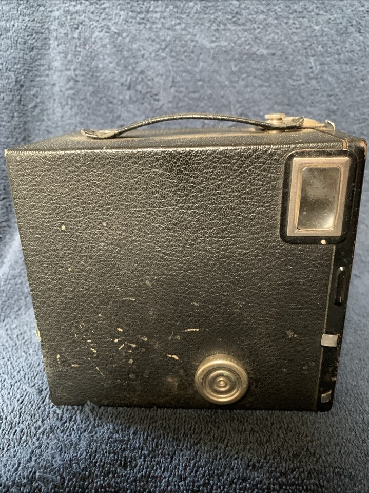 Kodak Brownie Target Six-16 Art Deco Box Camera Brown | Eastman Kodak ...