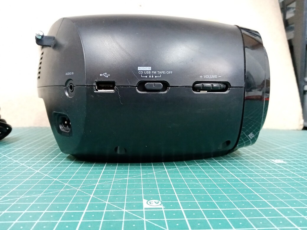 Philips AZ328 Radiorekorder (CD-Player,MP3), V03353 | eBay.de