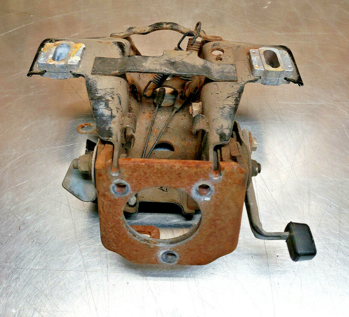 84-88 TOYOTA 4RUNNER STEERING COLUMN MOUNT BRACKET TILT SR5 PICKUP ...