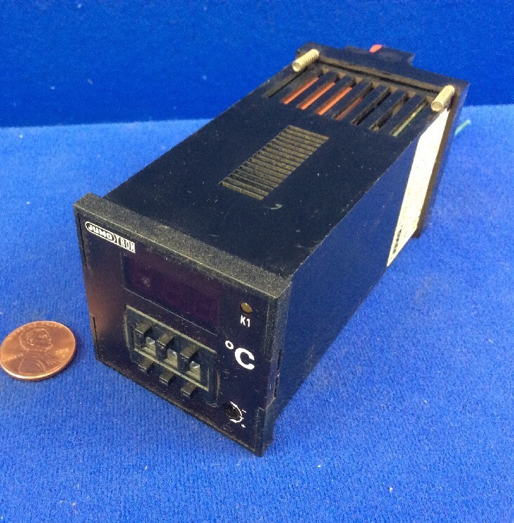 JUMO TRON HROt-48 TEMPERATURE CONTROLLER | eBay