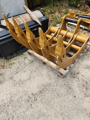 New CAT 320 321 322 323 80mm Excavator Root Rake Site Cleanup Debris ...