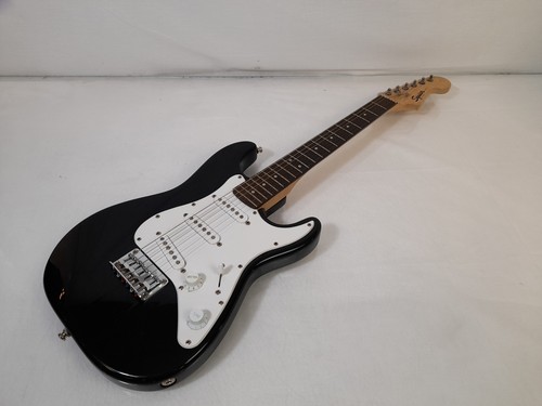 Squier Mini Stratocaster Short Scale Neck Electric Guitar | eBay