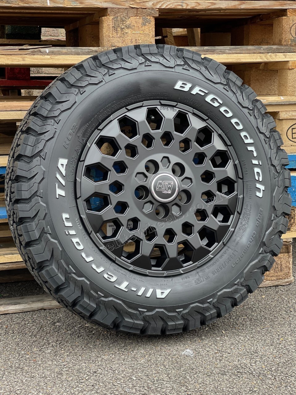 16" FIAT DUCATO MOTOR HOME MSW 99 ALLOY WHEELS & BFG TYRES BRAND NEW ...