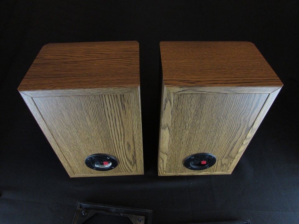 Infinity SL-10 Bookshelf Speakers Pair just Refoamed Work great | eBay