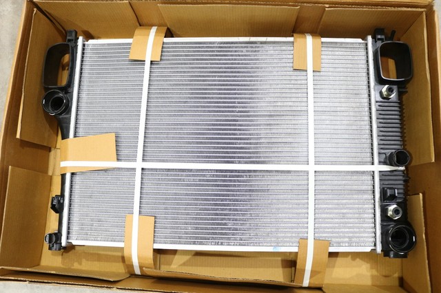 New Radiator 2215002603; 2215000003; 2215000203; 2215000503; 2215003103 ...